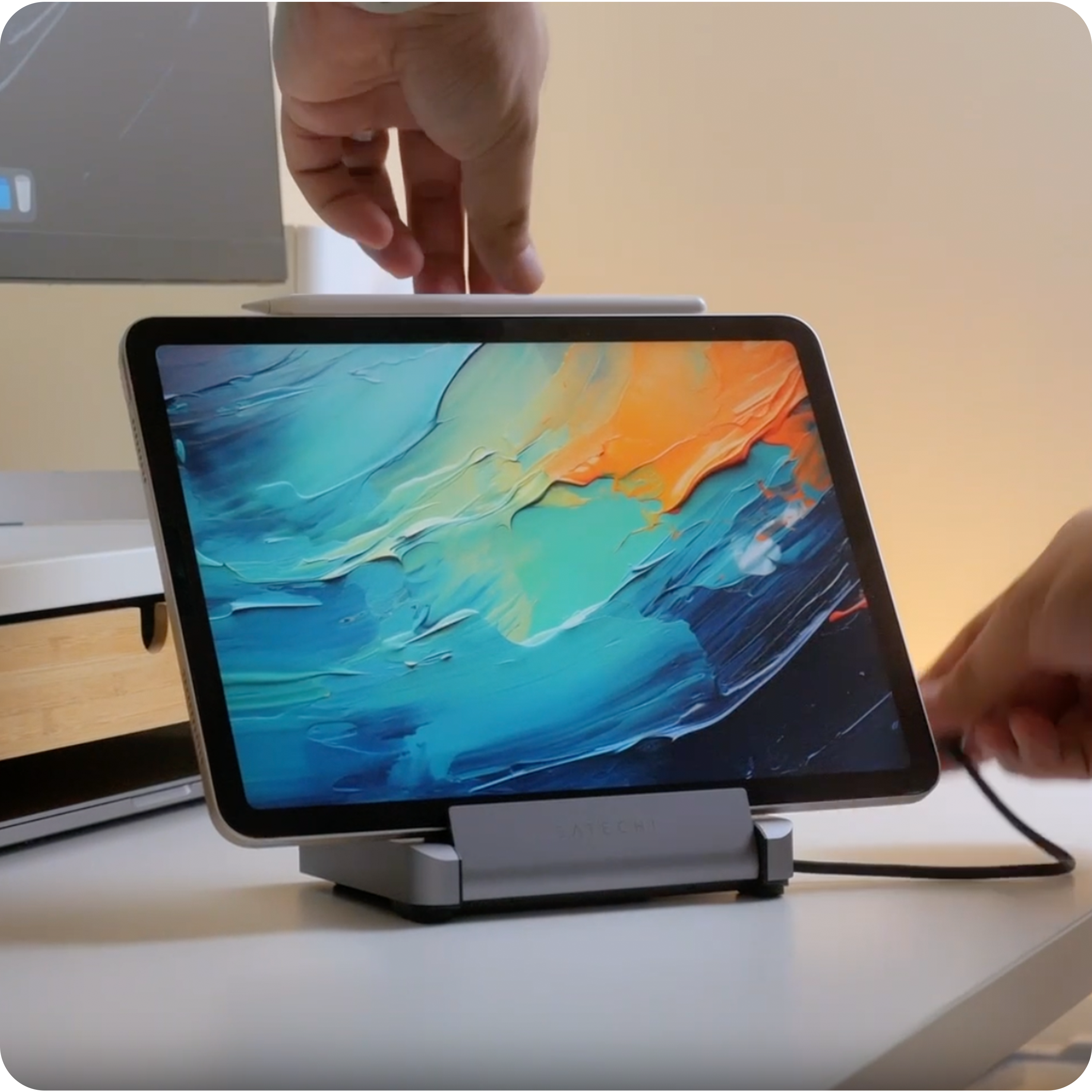 Aluminum Stand & Hub for iPad Pro | Desktop – Satechi